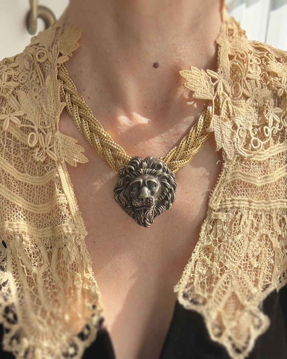 Emerald Eyed Lion on Braided Chain – Feather & Foxglove
